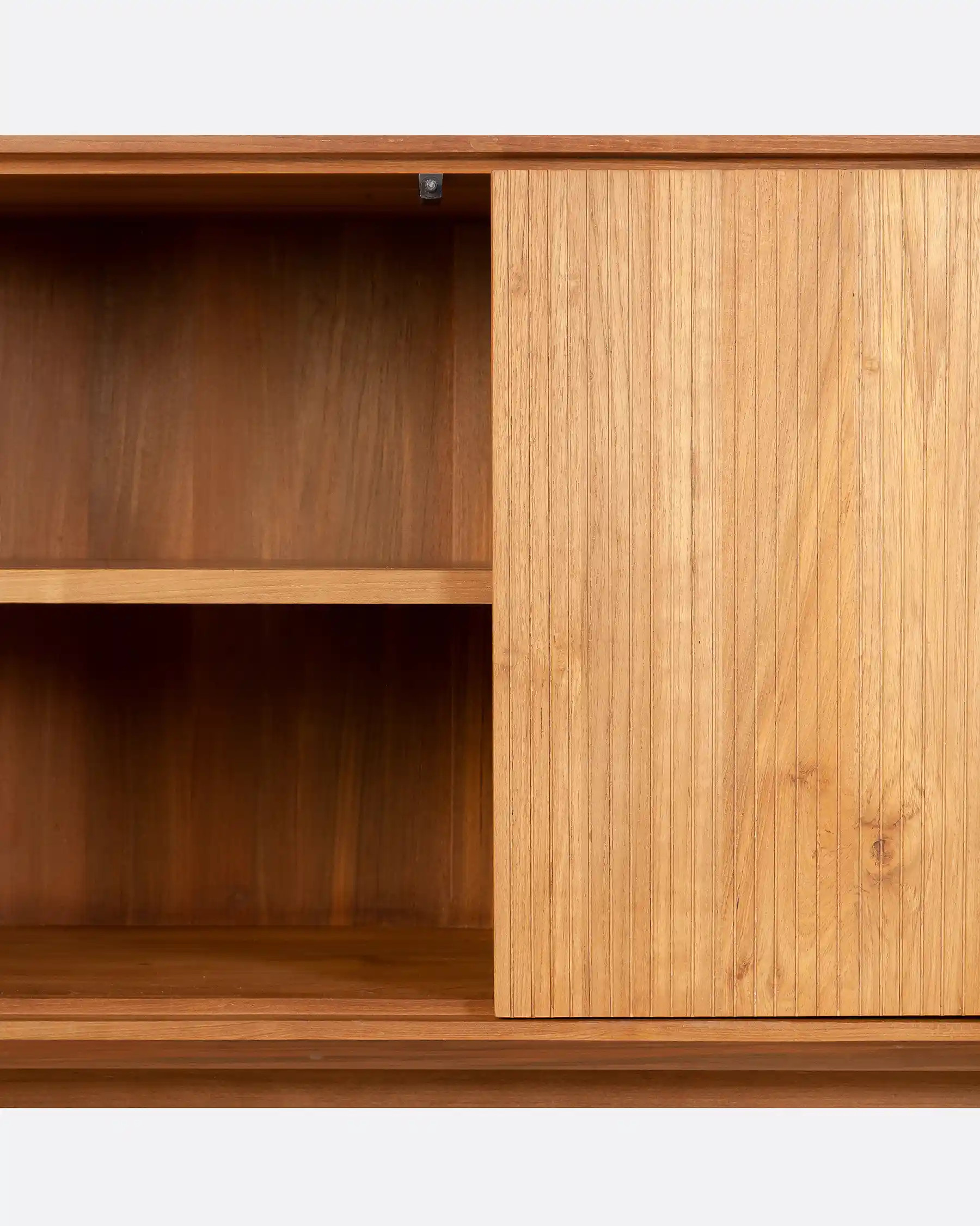 Comprar Aparador BALARI | Dareels Design