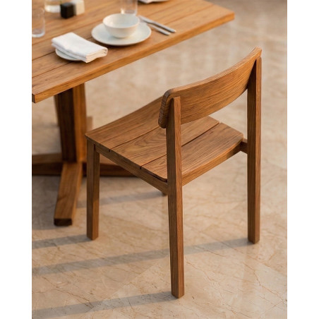 Silla de exterior RAWI WA apilable de madera de teca 50 x 47 x 78 cm en ...